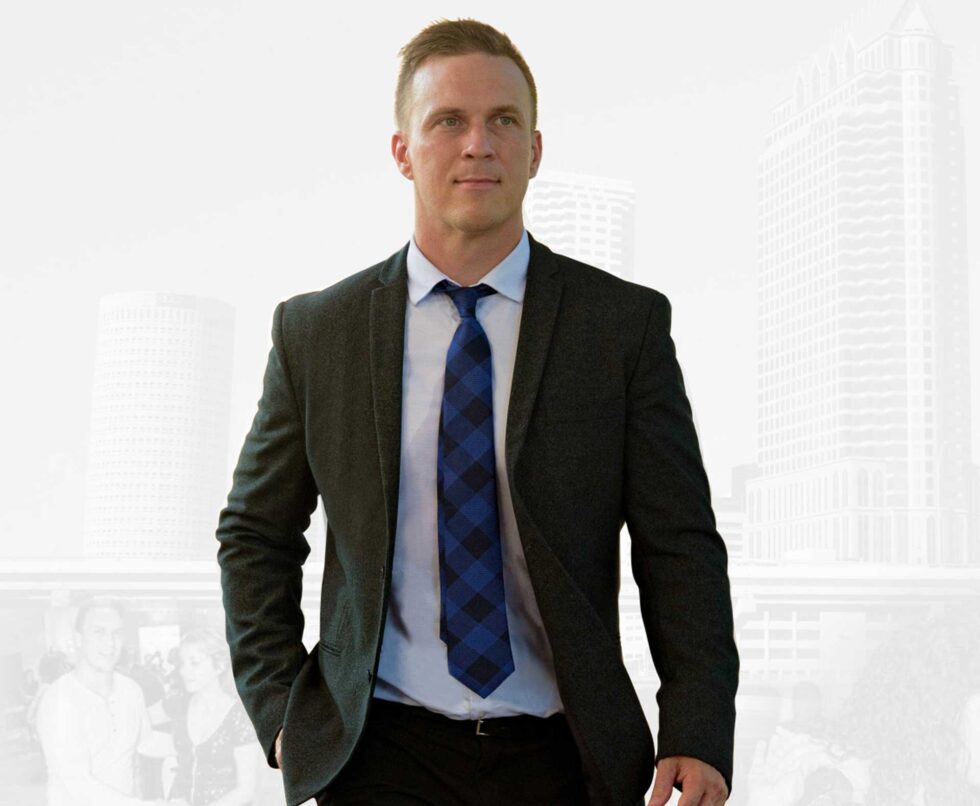 Biography - Sean Hopwood